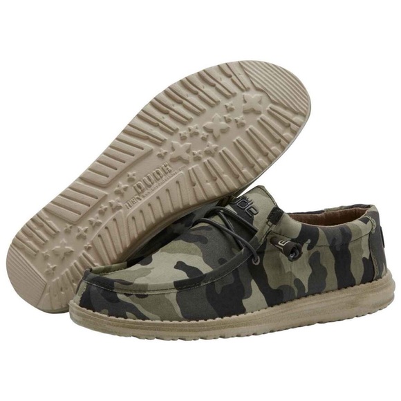 Hey Dude | Shoes | New Hey Dude Shoes Mens Wally Camo Comfort Slip On ...